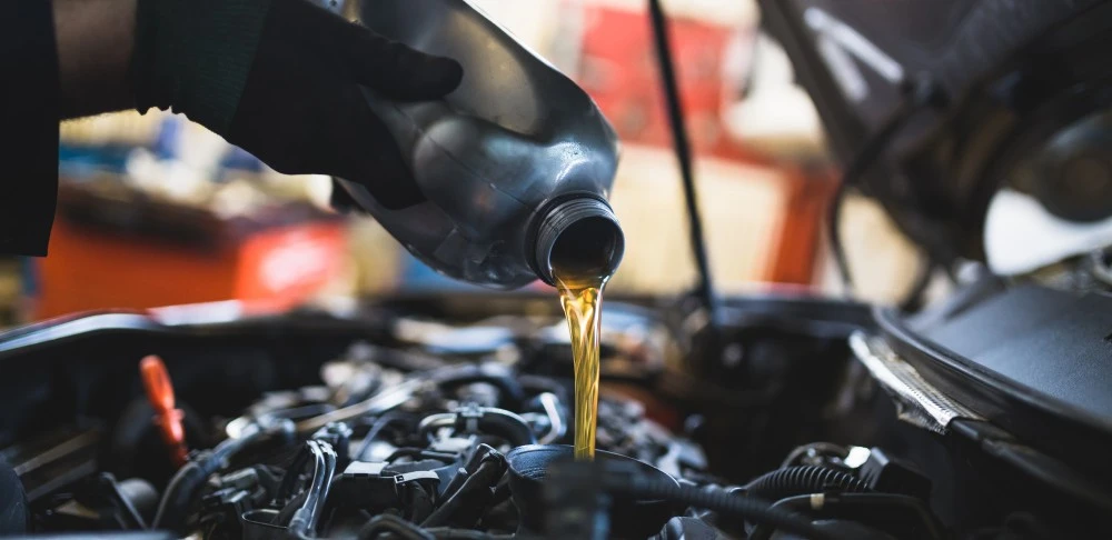 The Importance of Regular Engine Oil Changes and Servicing | Dom's ...